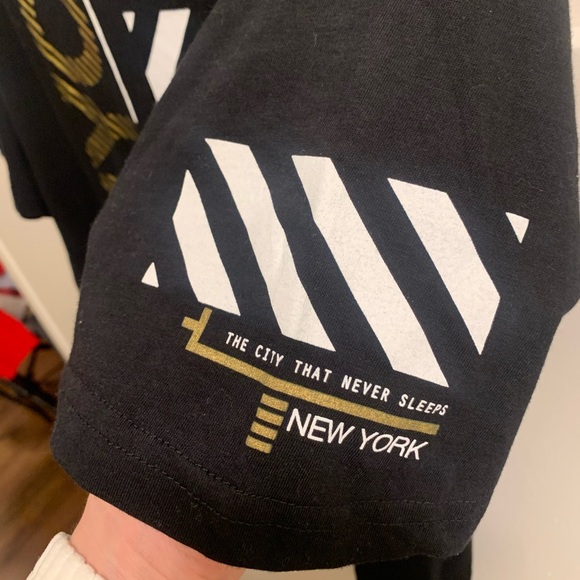 Sean John | Shirts | Sean John Tshirt | Poshmark